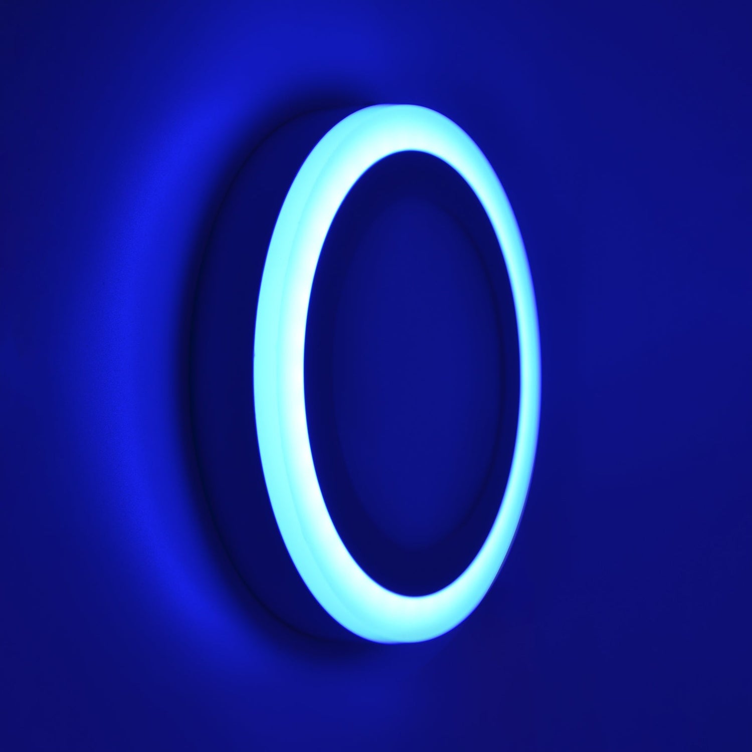 Surface Mounted Round Blue Edge Lit LED Panel Light